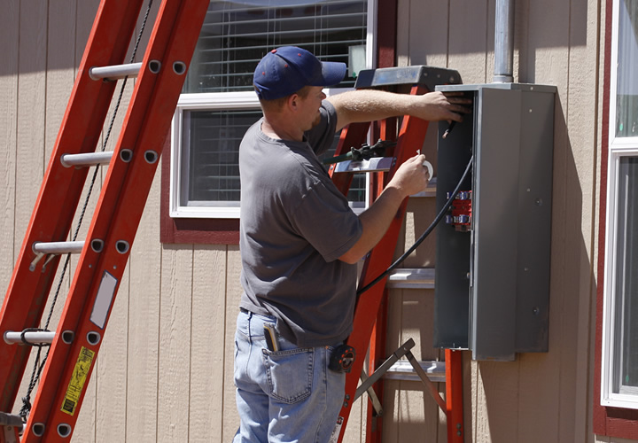 Electrical Service – Leon's – Mechanical • Electrical • Plumbing